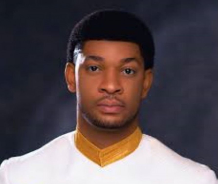 Steve Crown - Everything written about You is great lyrics | Melody Verse